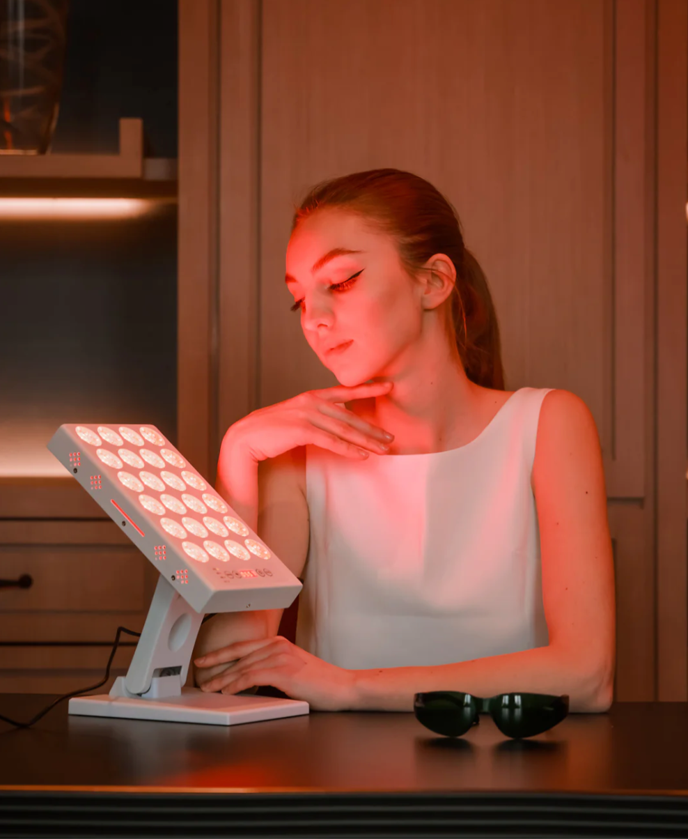 Unlocking Beauty and Anti-Aging Benefits with Red Light Therapy: The A – myatapa.com